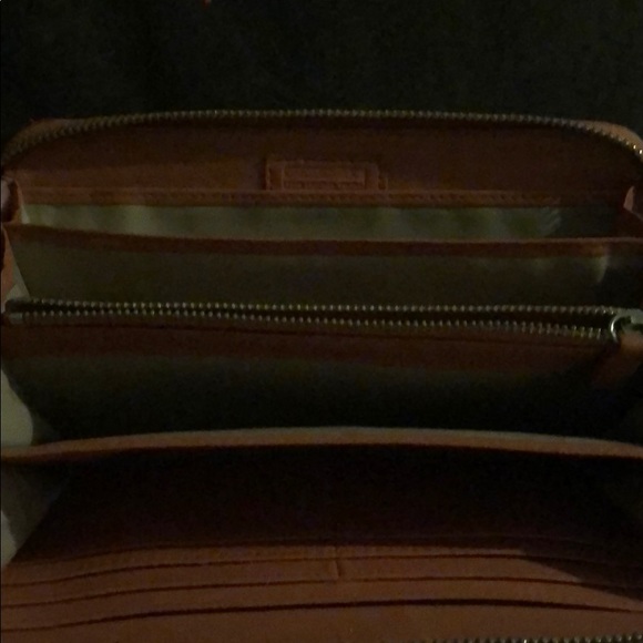 Levenger | Bags | Levenger Italian Leather Wallet | Poshmark